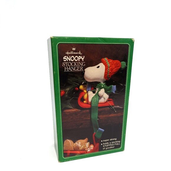 Hallmark | Holiday | Vintage Hallmark Snoopy Woodstock Sledding ...
